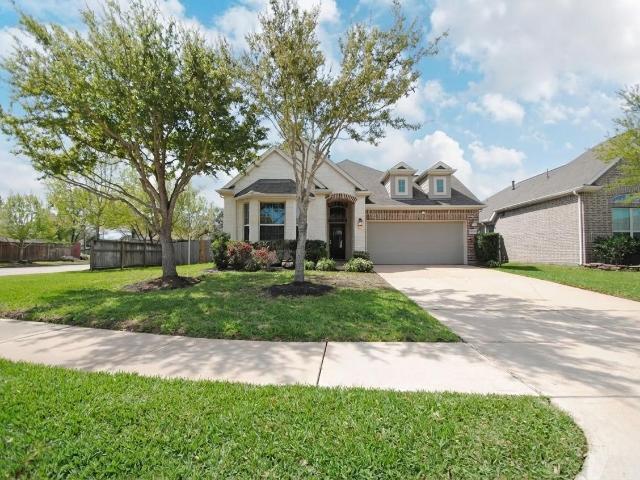 1527 Giles Drive