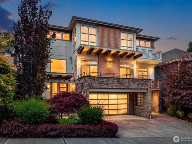 1527 Lyons Ave NE, Renton, WA 98059