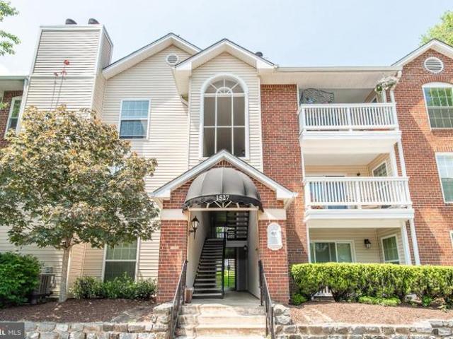 1527 Lincoln Way #102B, McLean, VA 22102