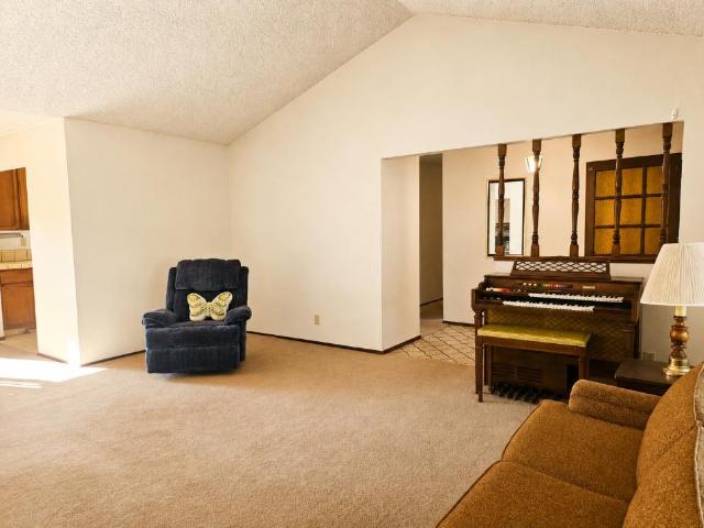 1527 Pleasant Hill Road