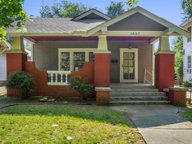 1527 S Yorktown Ave, Tulsa, OK 74104