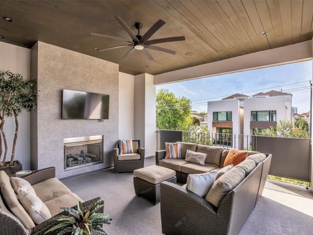 1527 Vermont St, Houston, TX 77006