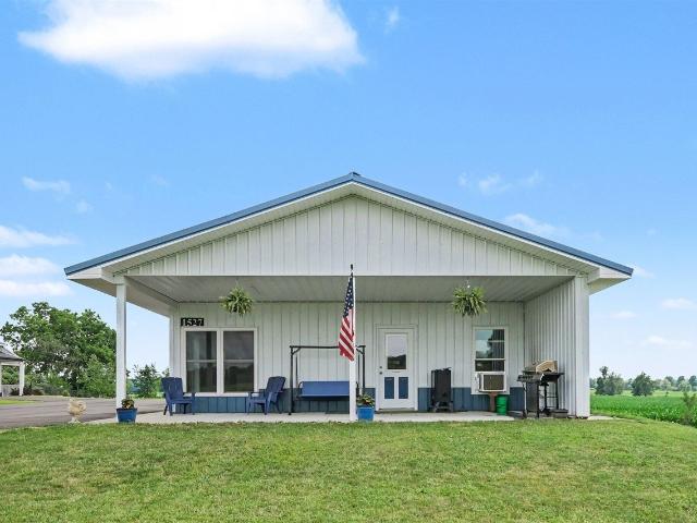 1527 W David Highway