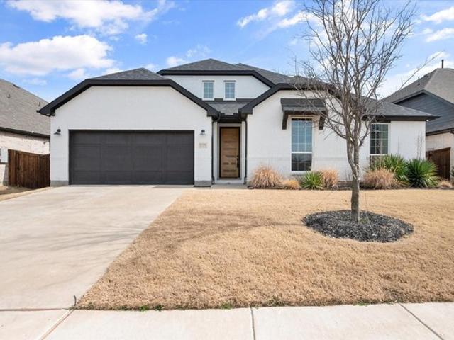 1527 Wild Indigo Dr, Mansfield, TX 76063