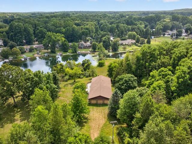 15281 U S # 12, Brooklyn, MI 49230