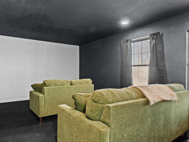 15285 S Skaggs Rd, Atascosa, TX 78002 | MLS #1909