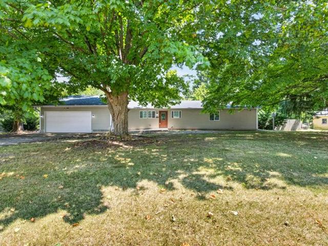 15286 Ackerson Dr, Battle Creek, MI 49014