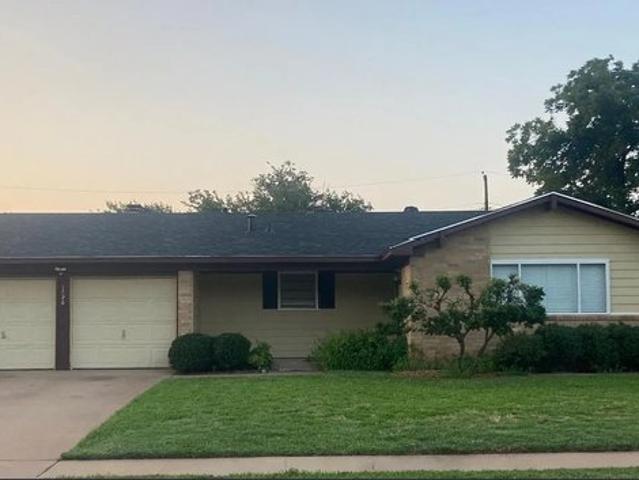 1528 Melody Ln, Wichita Falls, TX 76302