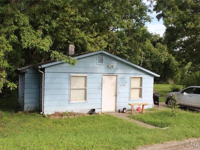 1528 N Water St, Cape Girardeau, MO 63701