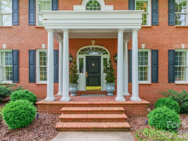 1528 Blanchard Bend