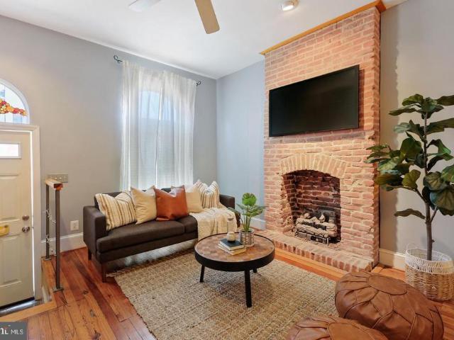 1528 Covington Street