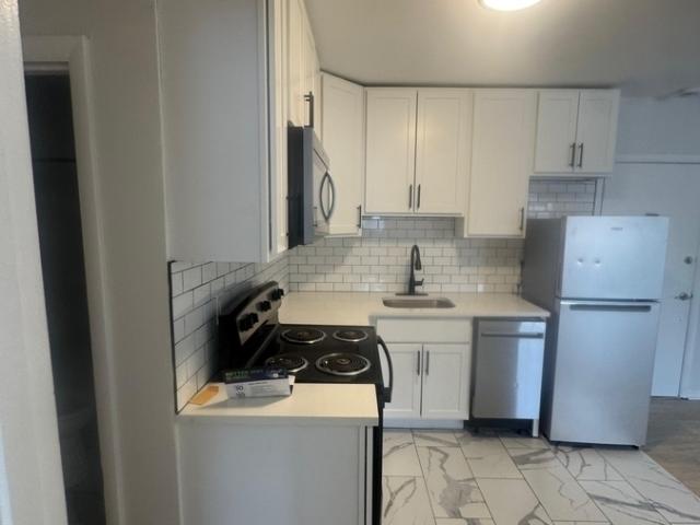 1528 Elmwood Ave, 1 bed, 1 full bath