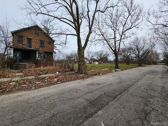 1528 Gray St, Detroit, MI 48215