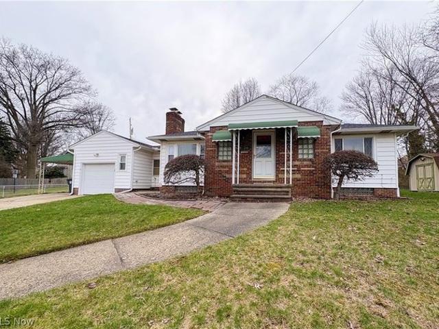 1528 Hammel St, Akron, OH 44306