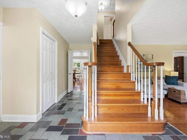 1528 Palm Court