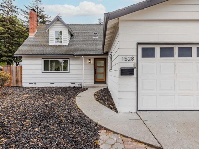 1528 Saratoga Dr