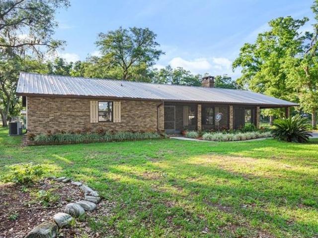 1528 Walker Rd, Lakeland, FL 33810