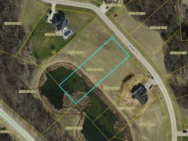1528 Wildlife Dr, Blue Grass, IA 52726