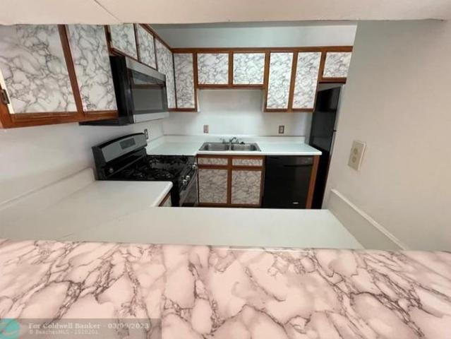 15290 SW 106th Ln #333, Miami, FL 33196