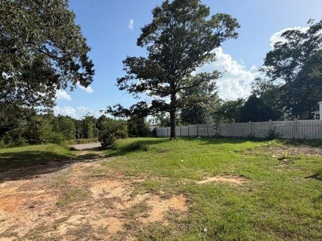 15292 Celeste Rd, Chunchula, AL 36521