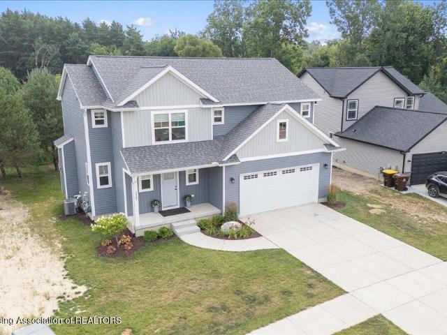 15297 Sherwood Lane