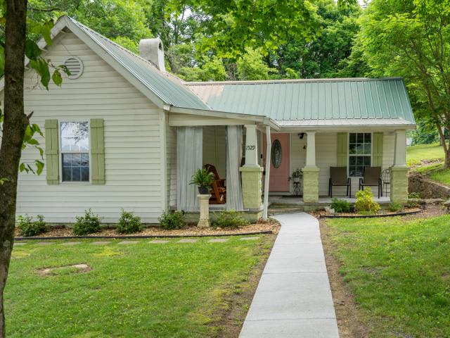 1529 Main Street