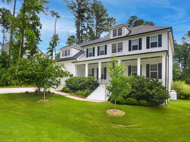1529 Meadows Bank Way
