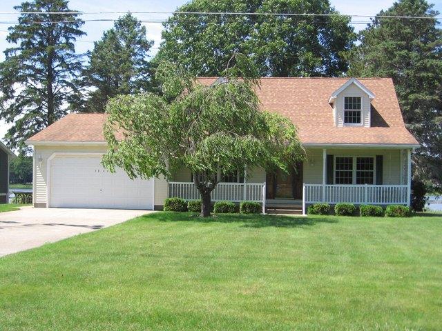 1529 N Betty Ave, Ludington, MI 49431