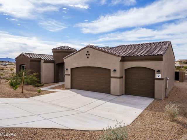 1529 N Blazing Saddle Rd, Vail, AZ 85641