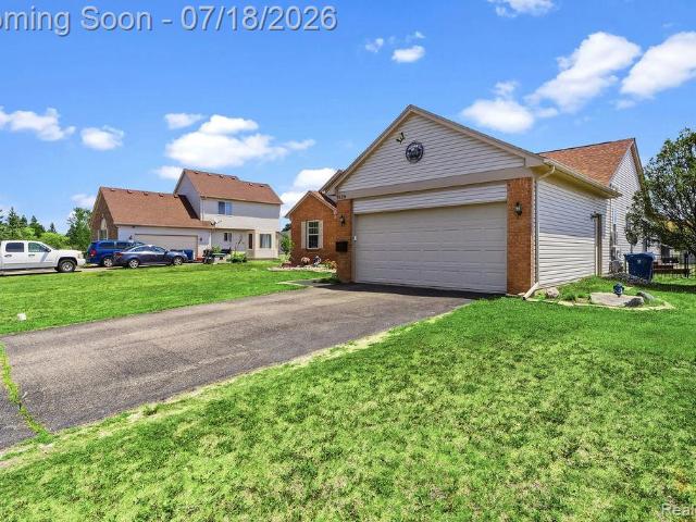 1529 Baypointe Circle