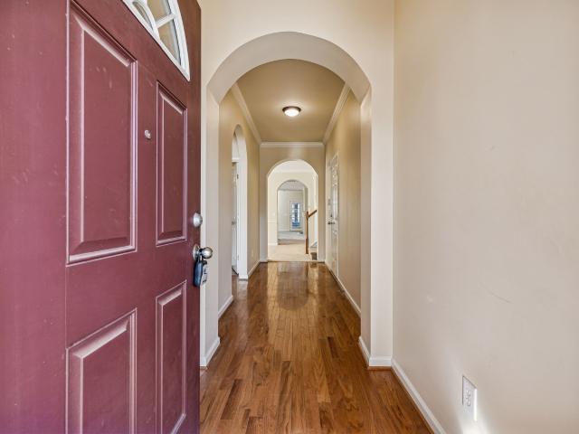 1529 Goldfinch Cir