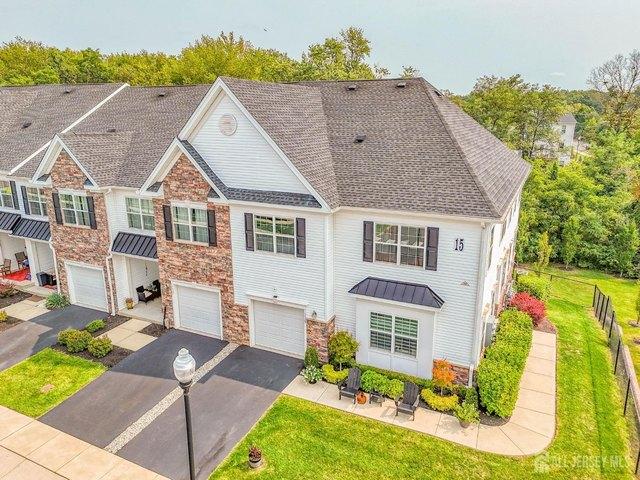 1529 Paxton Ln, Monroe, NJ 08831