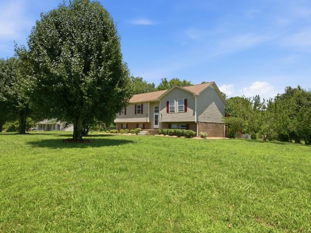 1529 Potter Dr