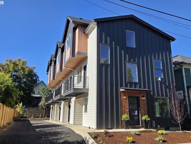 1529 SE Tenino St, Portland, OR 97202