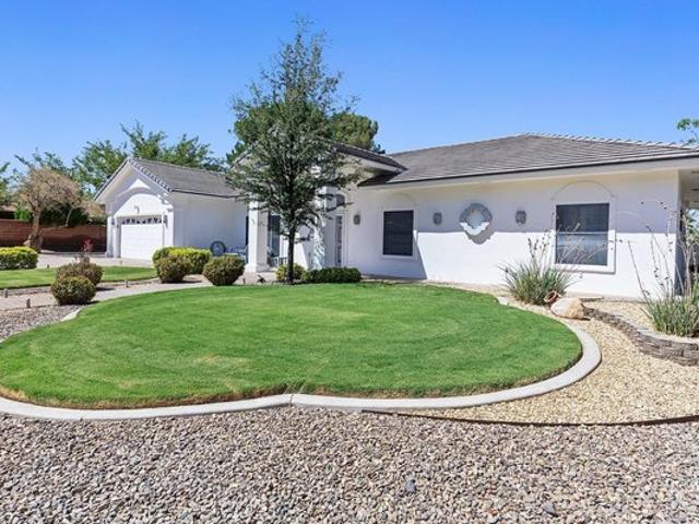 1529 Serrano, Alamogordo, NM 88310