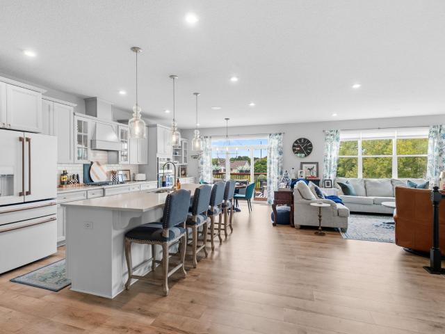 1529 th Circle NE
