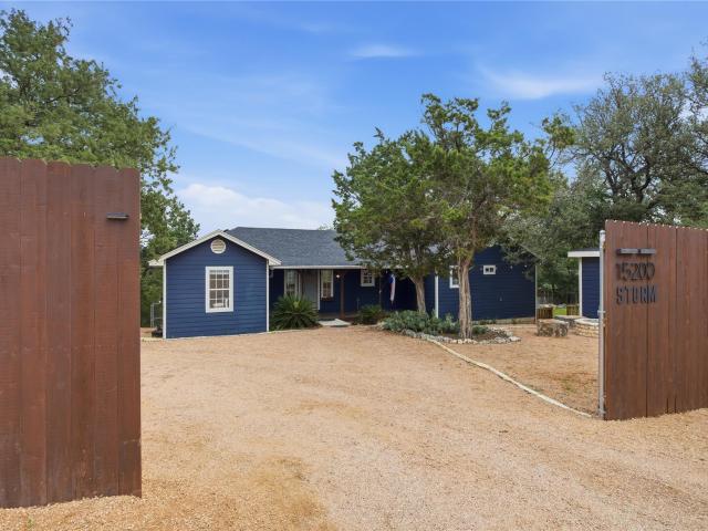 15200 Storm Dr