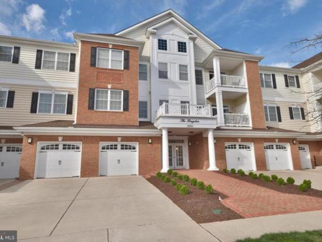 15201 Royal Crest Dr #304, Haymarket, VA 20169