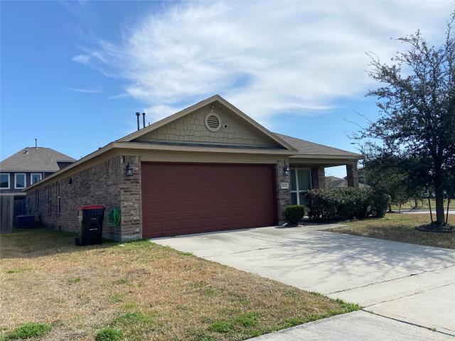 15202 Pecan Lndg Dr, Houston, TX 77090 | MLS #2463 | Compass