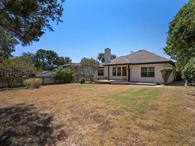 15204 Falcon Dr