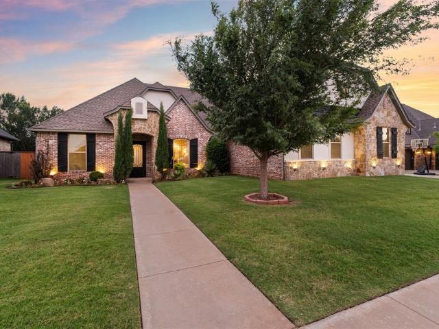 15205 Kestral Lake Drive