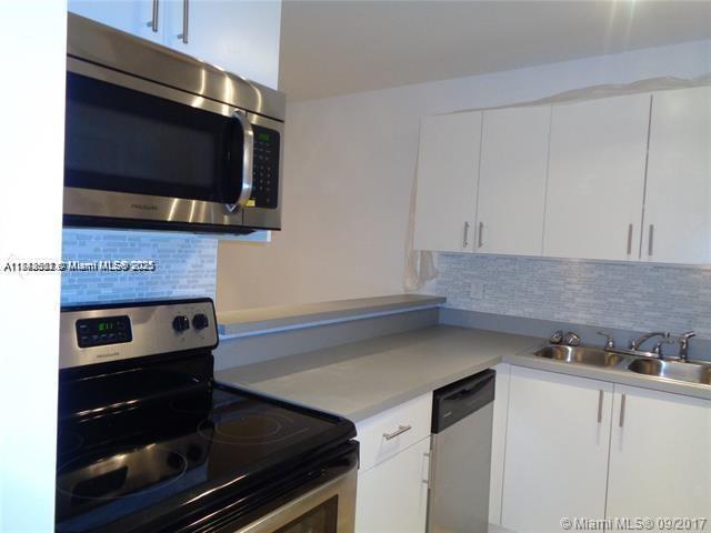 15205 NE 6th Ave, Unit D212, Miami, FL 33162 | MLS #A11843 | Compass