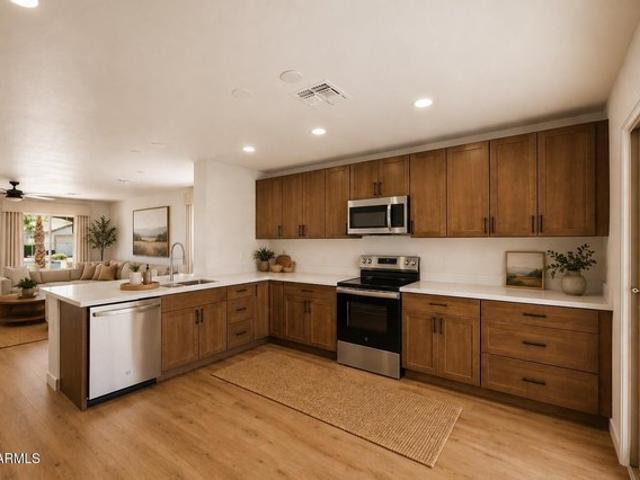 15206 W Evening Star Trl, Surprise, AZ 85374