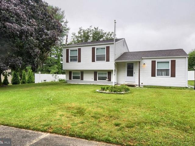 1520 Meadowcrest Ct, Aberdeen, MD 21001
