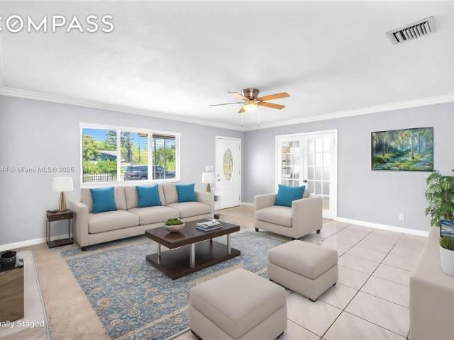 1520 N 25th Ave, Hollywood, FL
