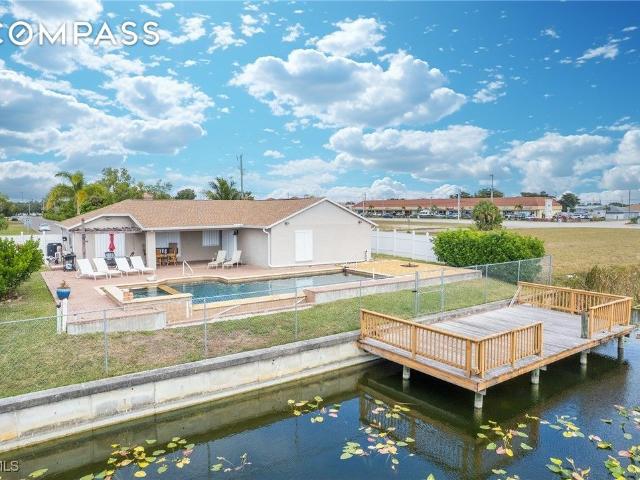 1520 NE 2nd Ter, Cape Coral, FL