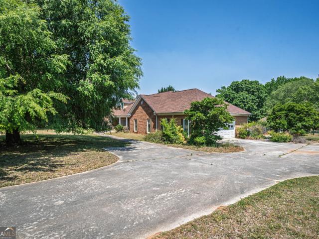 1520 Old Monroe Madison Highway