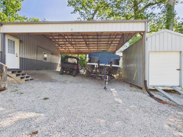 1520 Ambassador Loop