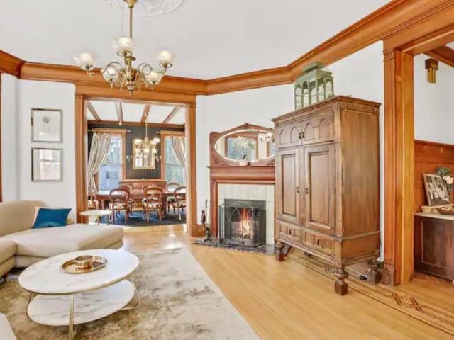 1520 College Ave