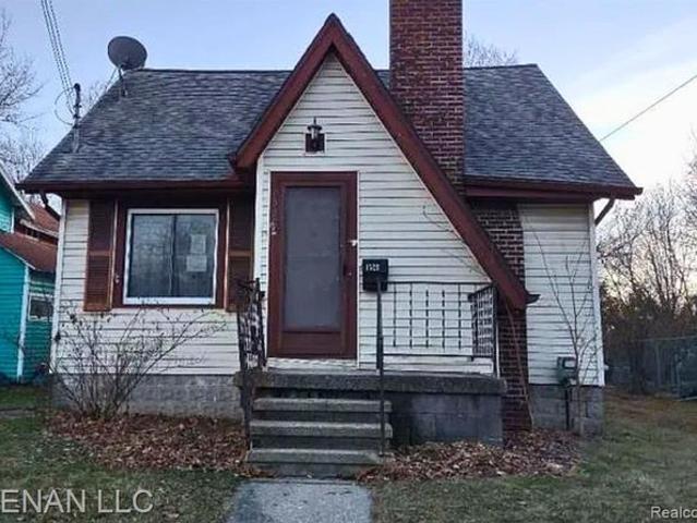 1520 E Oakland Ave, Lansing, MI 48906